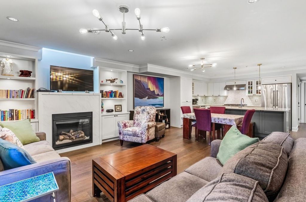 100 656 W 13th AVE Vancouver Vancouver For Sale, R3065231 - StrawHomes.com