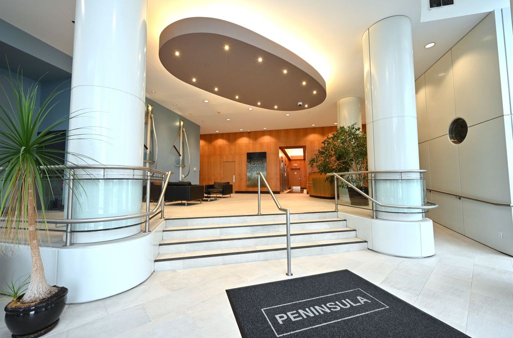 2002 1201 Marinaside Crescent Vancouver Vancouver For Sale, R3018888 ...