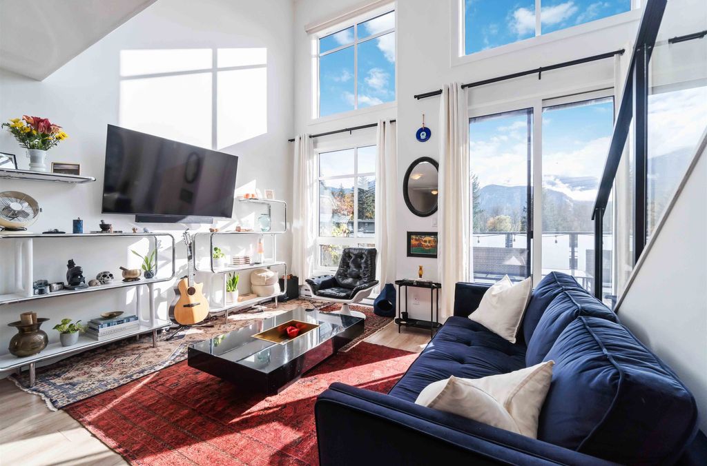 201 39771 Government RD Squamish Squamish For Sale, R3062871 ...