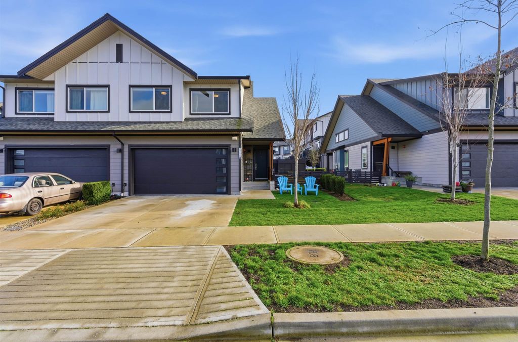 2478A Wren DR Delta Delta For Sale, R3082405 - StrawHomes.com