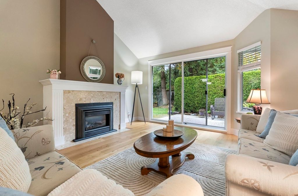 29 2672 151st ST Surrey Surrey For Sale, R3065109 - StrawHomes.com